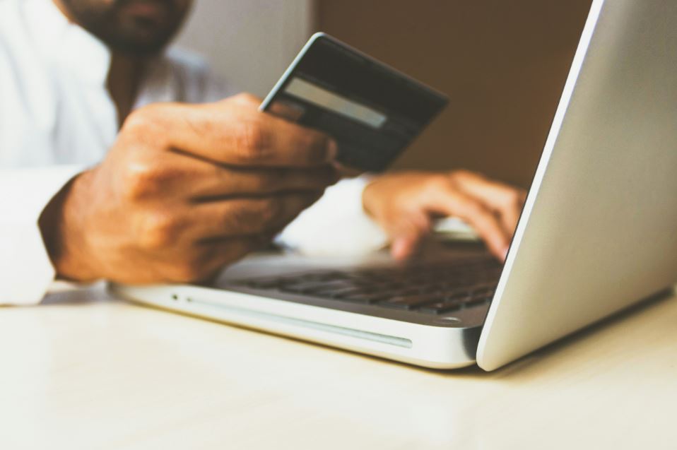 Streamlining Your E-commerce Business Payments - tech.cu