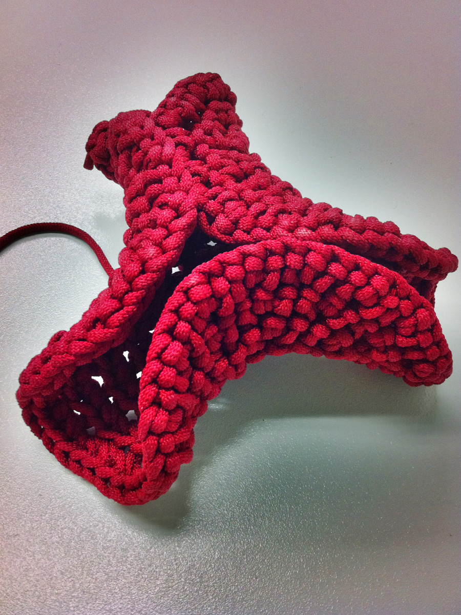 Hyperbolic Drawing - Splitting SkullsSplitting Skulls